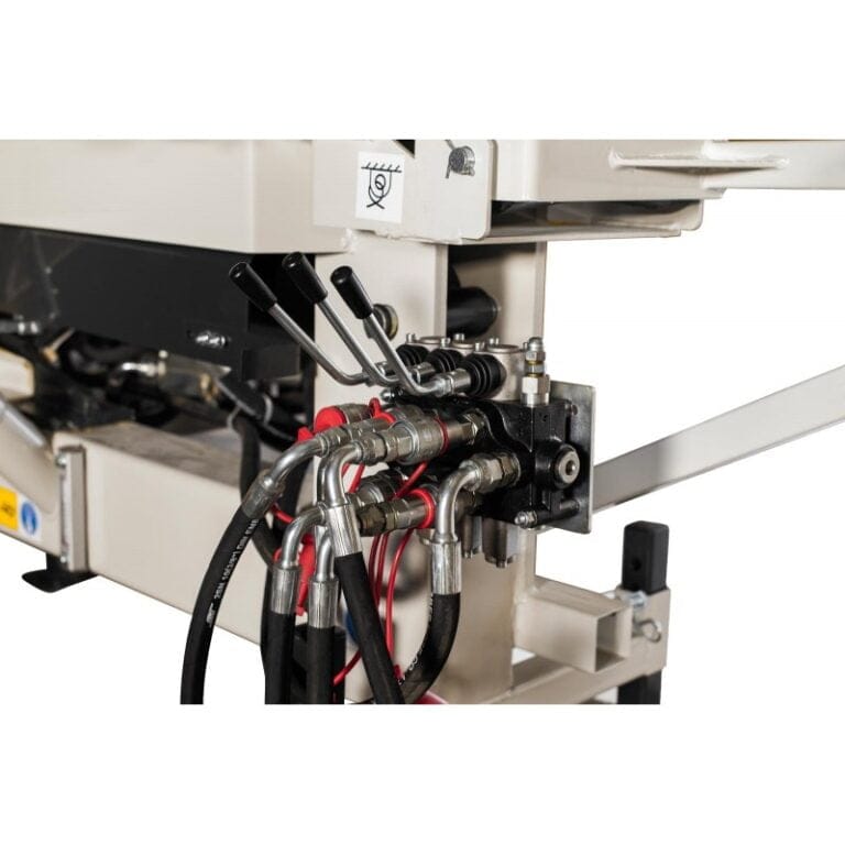 Firewood Processor Log feeding Table - Lumag Distribution